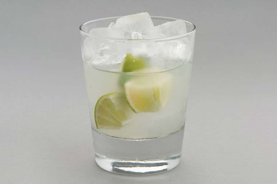 🥃 Caipirinha Cocktail Recipe Foodrinky