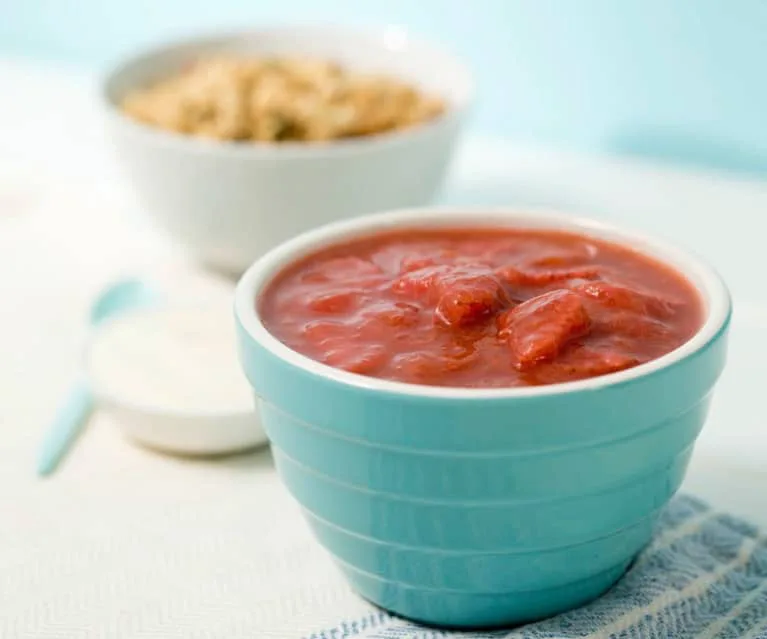 Stewed Rhubarb with Apple & Strawberries Recipe - Foodrinky